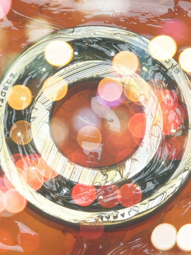 Lubricating Greases from BECHEM.